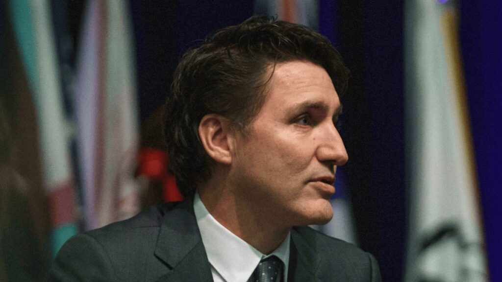 Donald Trump Slams Justin Trudeau Again, Wants Canada To Be Merged With ...