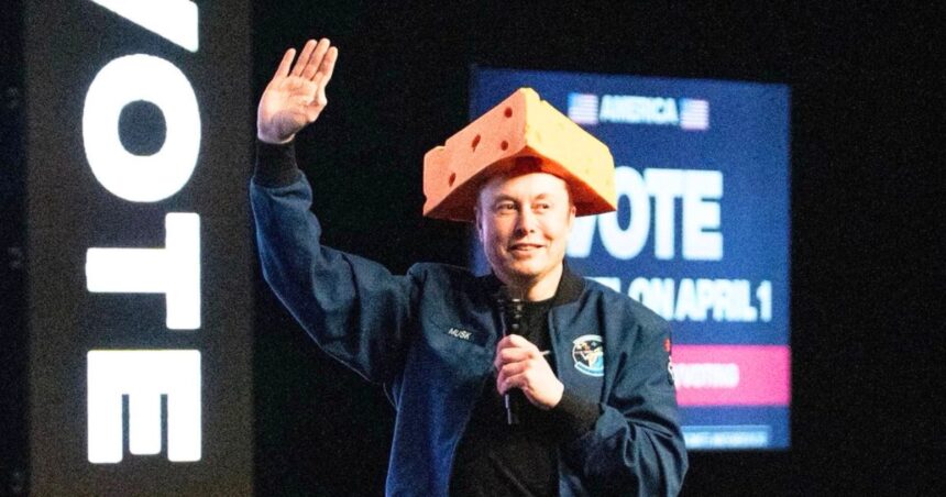 Elon Musk Tosses Signed Cheese Hat to Wisconsin Crowd, Awards $1 ...