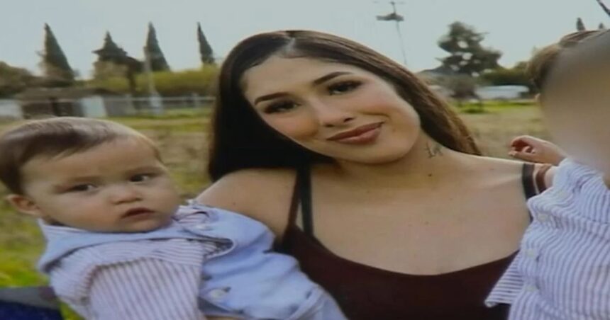 20-Year-Old Mother Leaves Kids in Hot Car and Goes to Get Lip Fillers ...