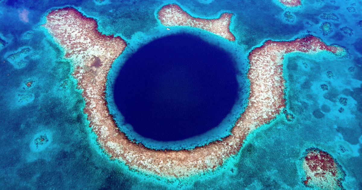 The Deepest Blue Hole Has Been Found — But Experts Don't Know What Lies ...